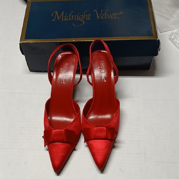 Midnight Velvet | Shoes | Midnight Velvet Red Satin Slingback Heels W ...